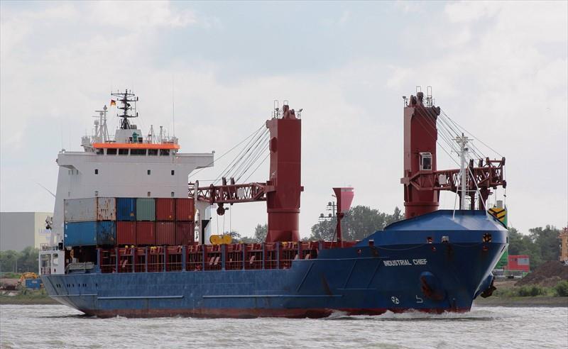 ORIENT PLUTO - Vesseljoin