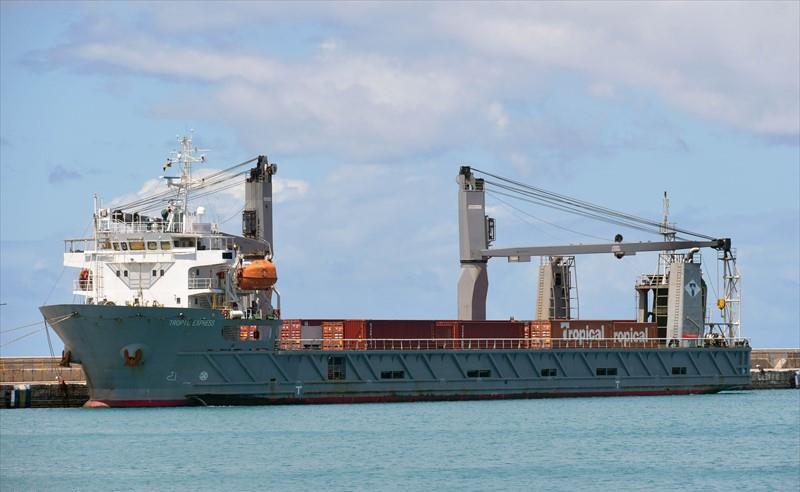 TROPIC EXPRESS - Vesseljoin