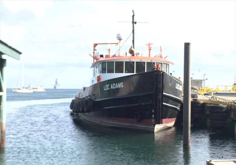 LEE ADAMS - Vesseljoin