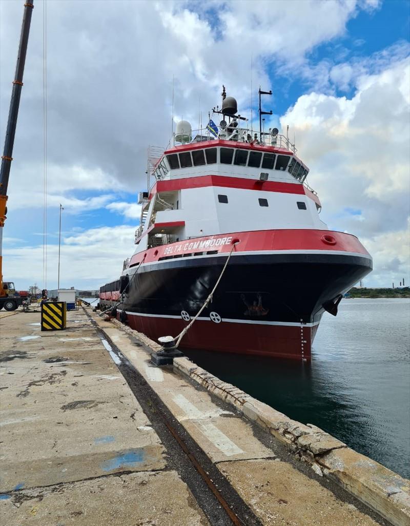 DELTA COMMODORE - Vesseljoin