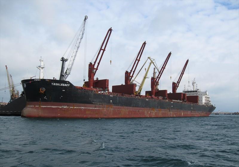 QING DAO GANG DA GANG - Vesseljoin