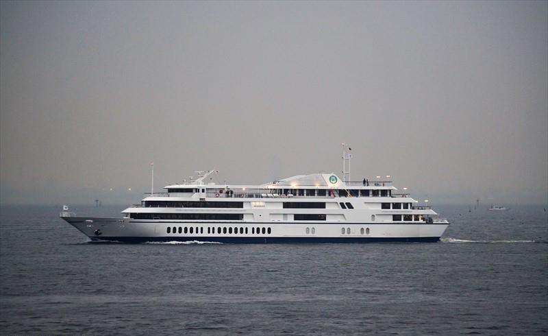 SYMPHONY MODERNA - Vesseljoin