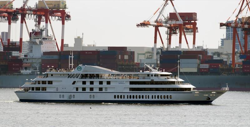 SYMPHONY MODERNA - Vesseljoin