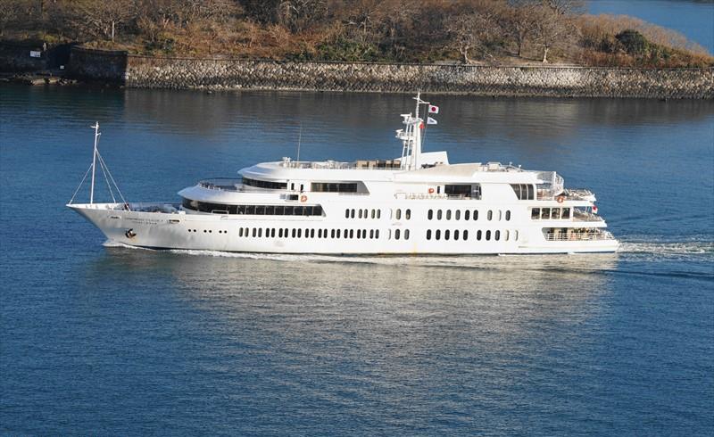 SYMPHONY CLASSICA - Vesseljoin