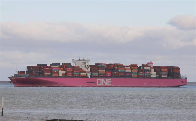 ONE BLUE JAY - Vesseljoin