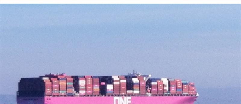 ONE MANHATTAN - Vesseljoin