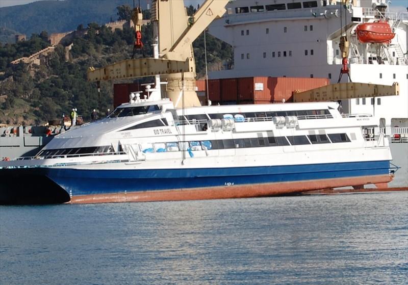 FLYING CAR FERRY - Vesseljoin