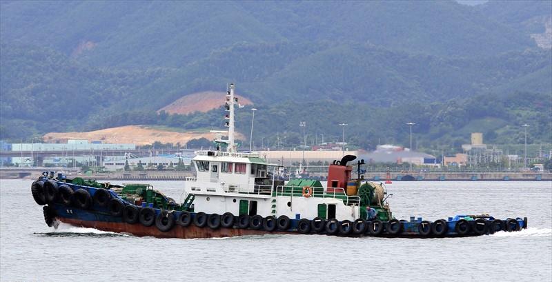 HEE JIN HO - Vesseljoin