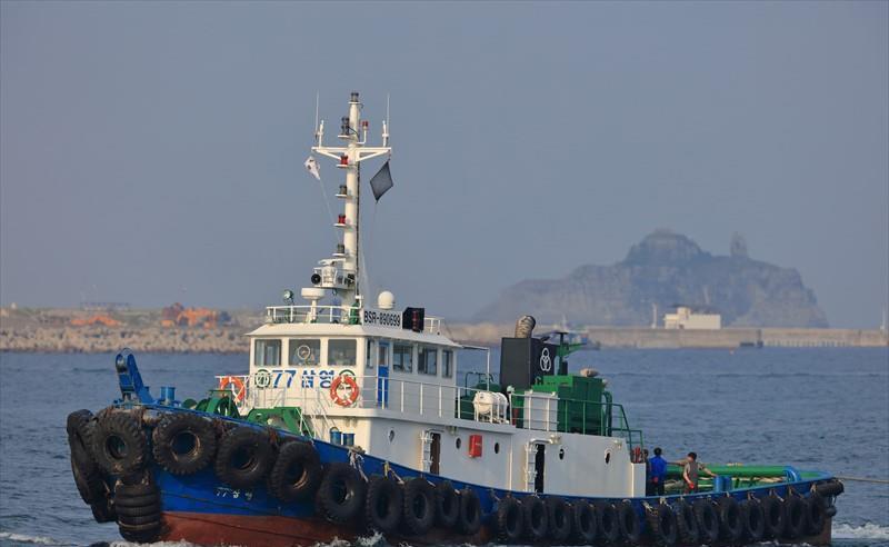 77 SAM YUNG - Vesseljoin