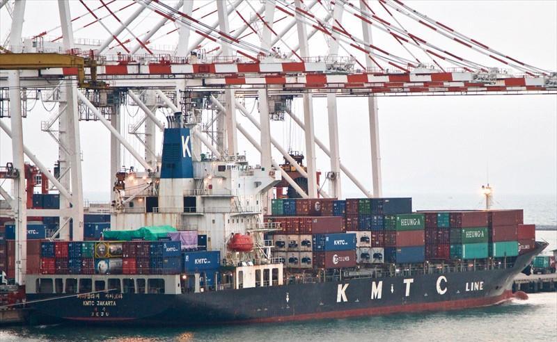 KMTC JAKARTA - Vesseljoin