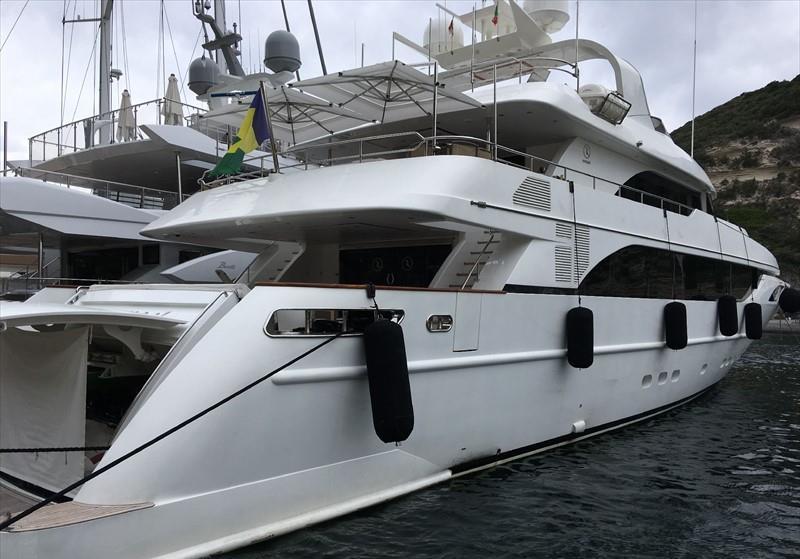 MICHKA V - Vesseljoin