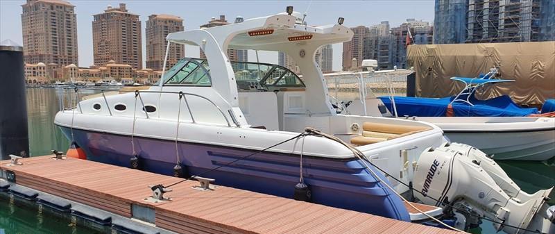 FOUR BOUYS - Vesseljoin