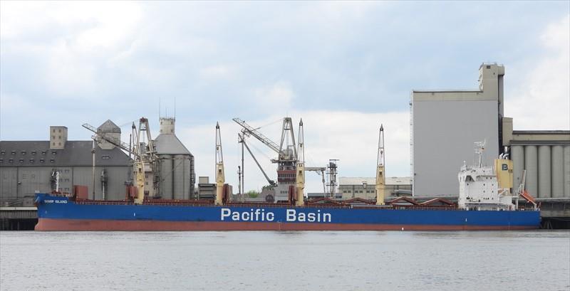 SHARP ISLAND - Vesseljoin