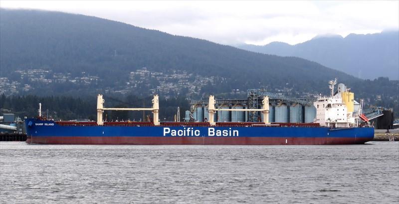 SHARP ISLAND - Vesseljoin