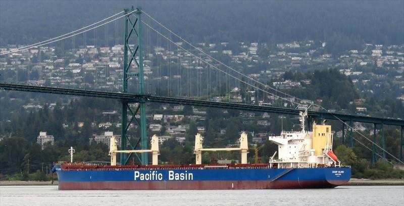 SHARP ISLAND - Vesseljoin