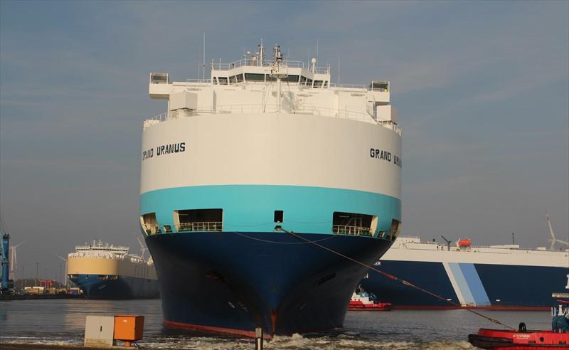 GRAND URANUS - Vesseljoin