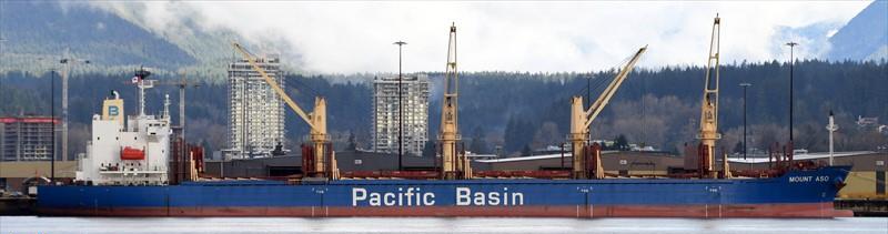 MOUNT ASO - Vesseljoin