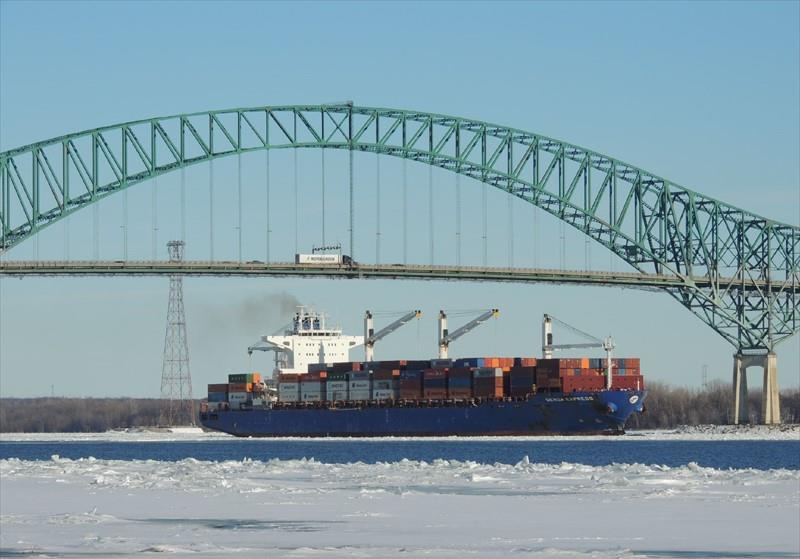 GENOA EXPRESS - Vesseljoin