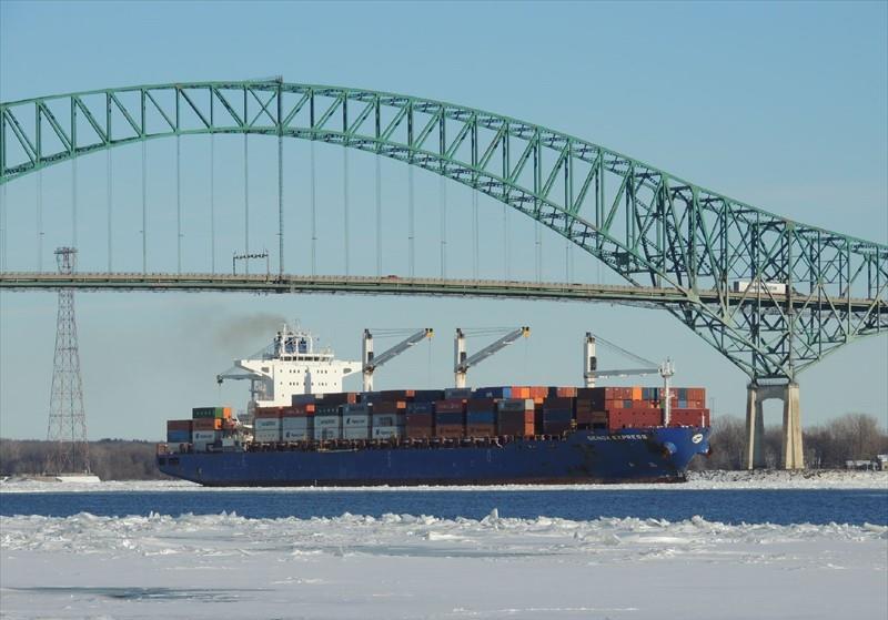 GENOA EXPRESS - Vesseljoin