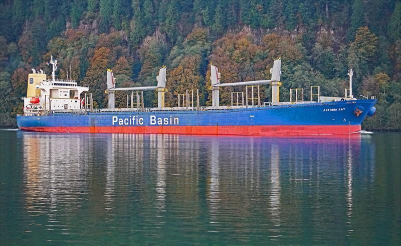 ASTORIA BAY - Vesseljoin