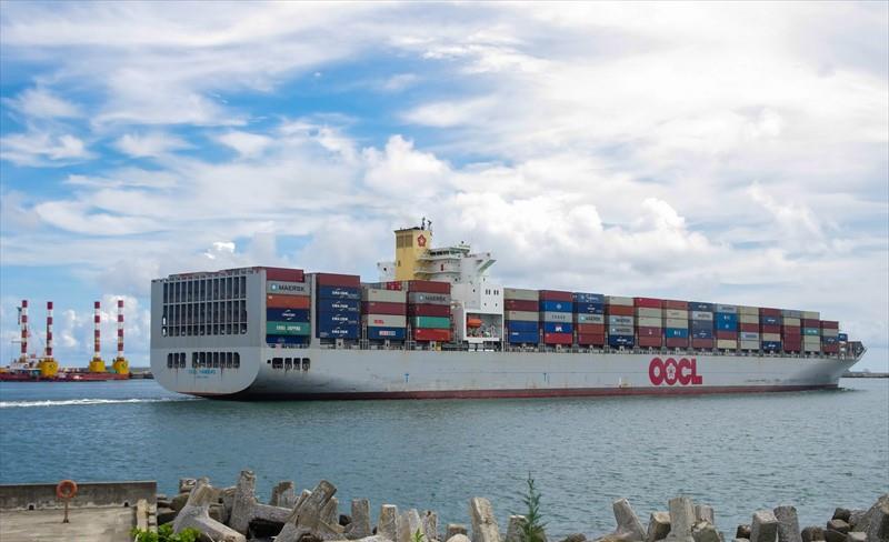 OOCL HAMBURG - Vesseljoin