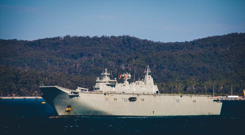 HMAS ADELAIDE - Vesseljoin