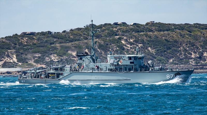 HMAS YARRA - Vesseljoin