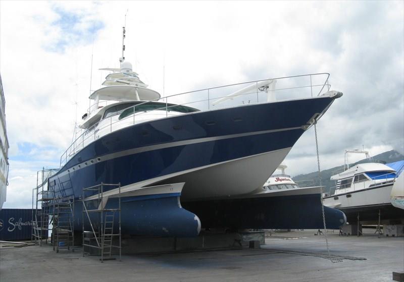 ULTIMATE LADY - Vesseljoin