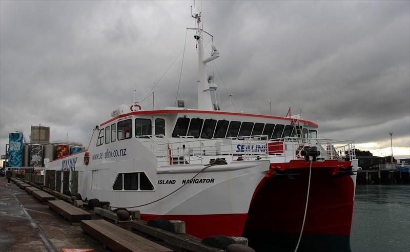 ISLAND NAVIGATOR - Vesseljoin