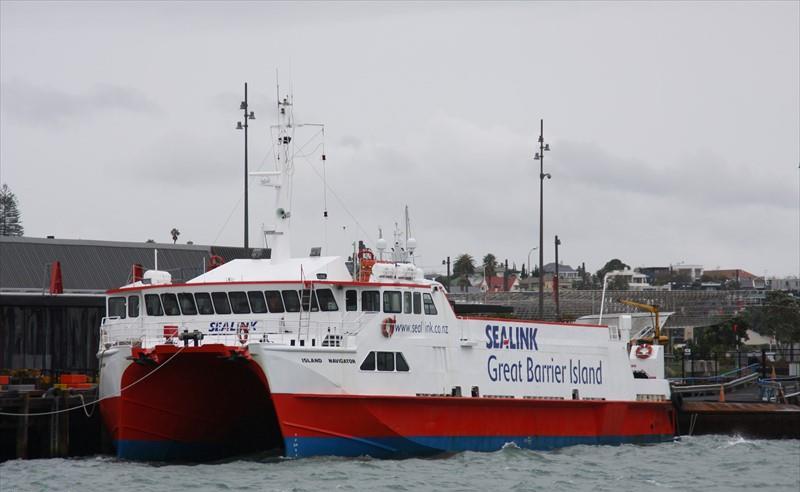 ISLAND NAVIGATOR - Vesseljoin