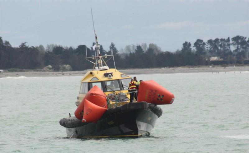 PILOT VESSEL KIWA - Vesseljoin