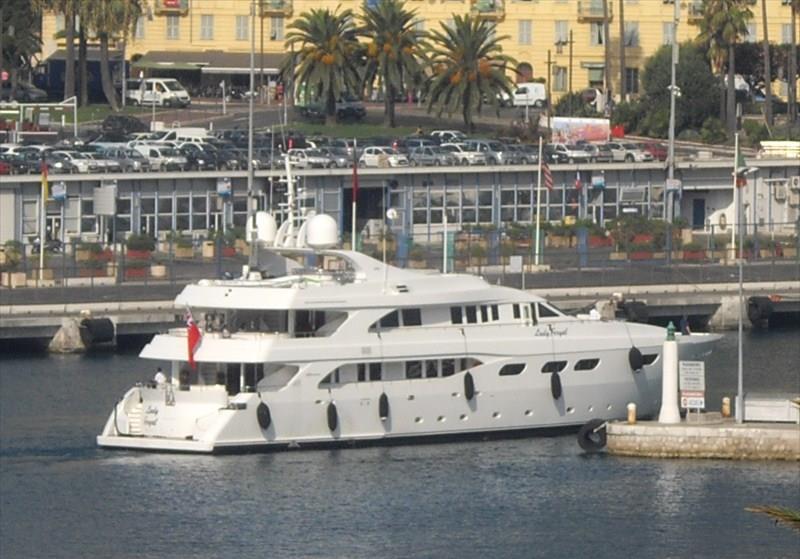 HAPPY LIFE - Vesseljoin