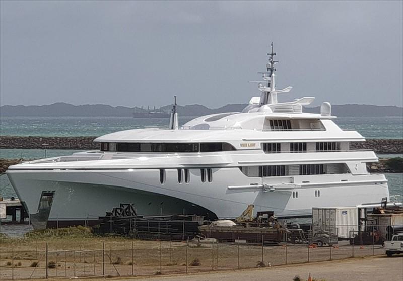 WHITE RABBIT - Vesseljoin