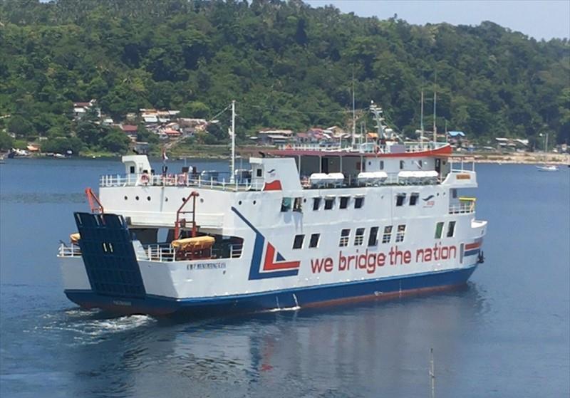 MENUMBING RAYA - Vesseljoin