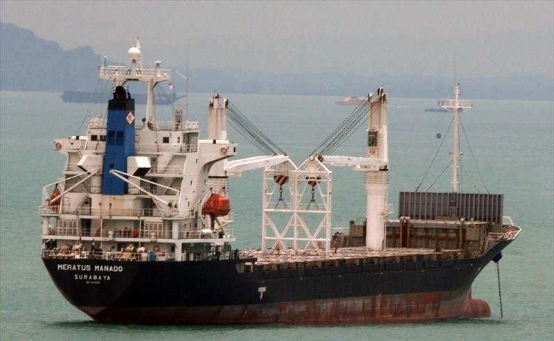 MERATUS MANADO - Vesseljoin