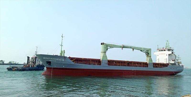 MERATUS SANGATTA - Vesseljoin