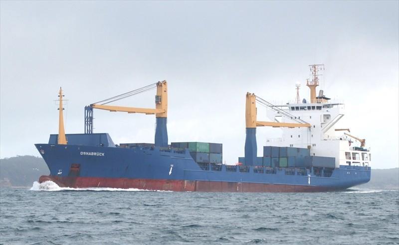 MERATUS BATAM - Vesseljoin