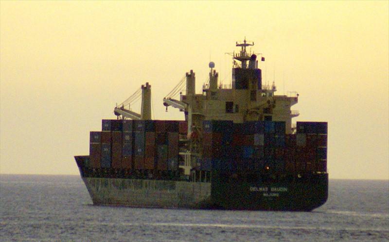 MERATUS JAYAPURA - Vesseljoin