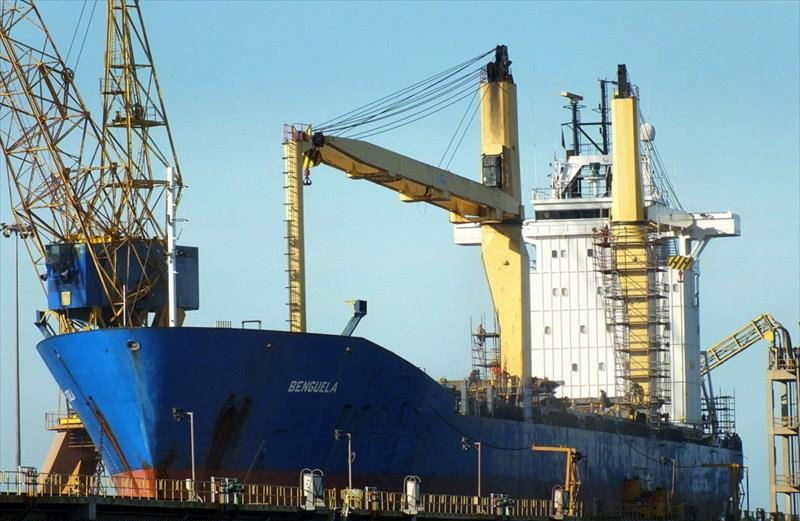 MERATUS SEMARANG - Vesseljoin