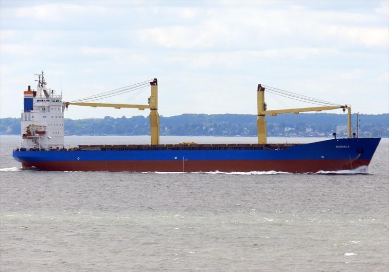 MERATUS SEMARANG - Vesseljoin