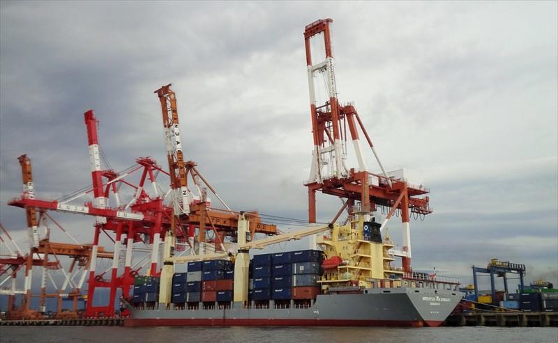 MERATUS PEKANBARU - Vesseljoin