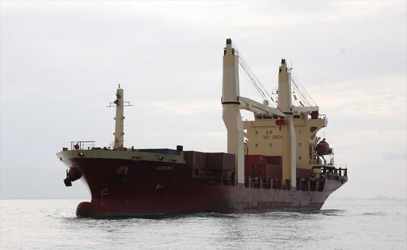 MERATUS PARIAMAN - Vesseljoin