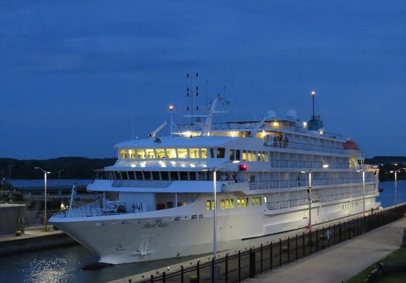 PEARL MIST - Vesseljoin