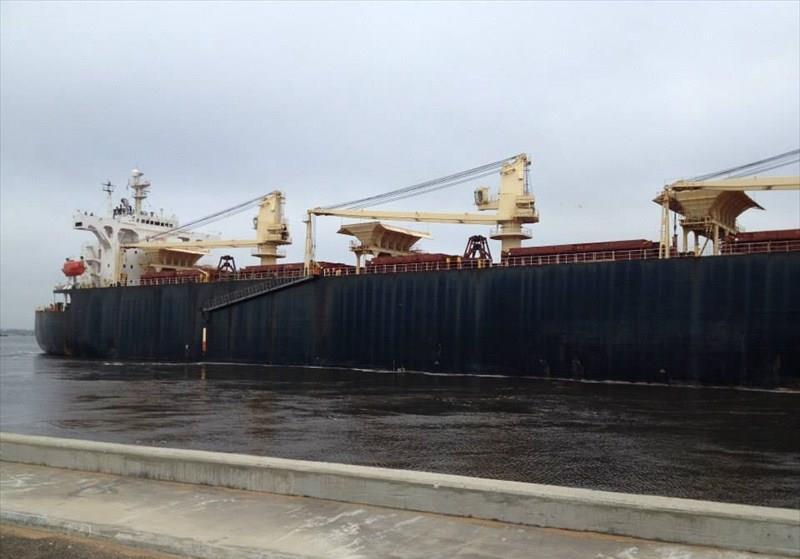 PINE EXPRESS - Vesseljoin