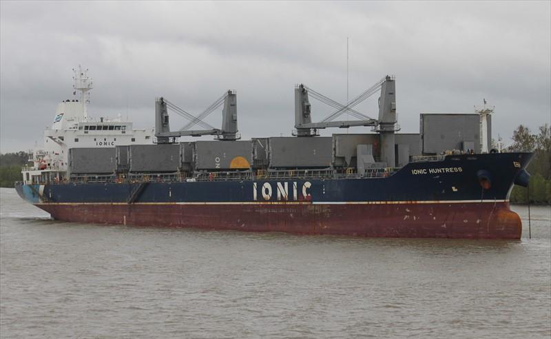 IONIC HUNTRESS - Vesseljoin