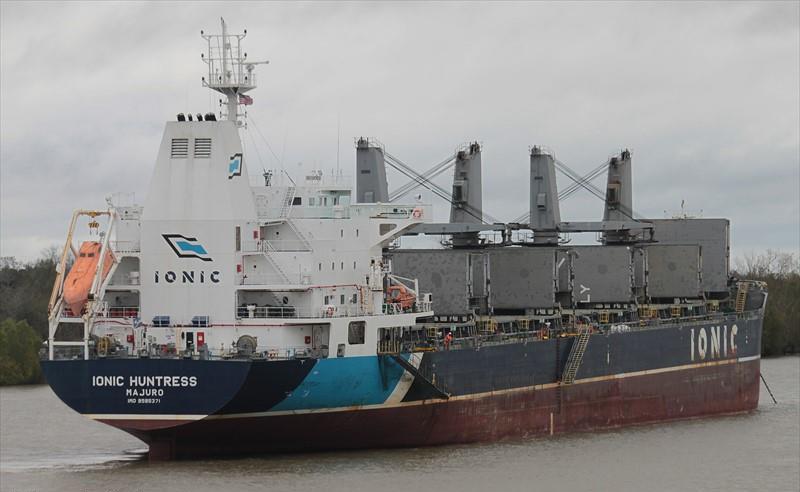 IONIC HUNTRESS - Vesseljoin