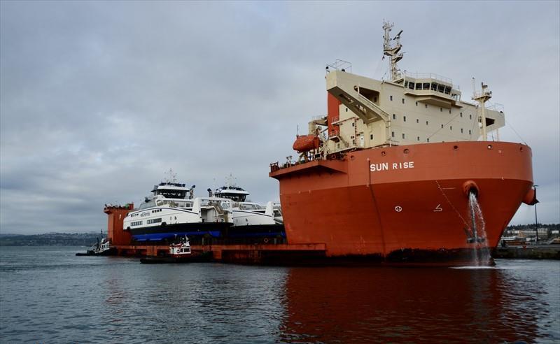 SUN RISE - Vesseljoin