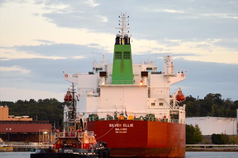 SILVER ELLIE - Vesseljoin