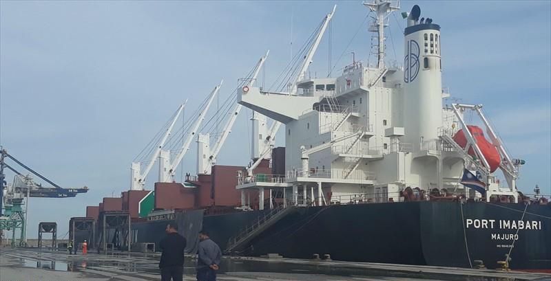 PORT IMABARI - Vesseljoin