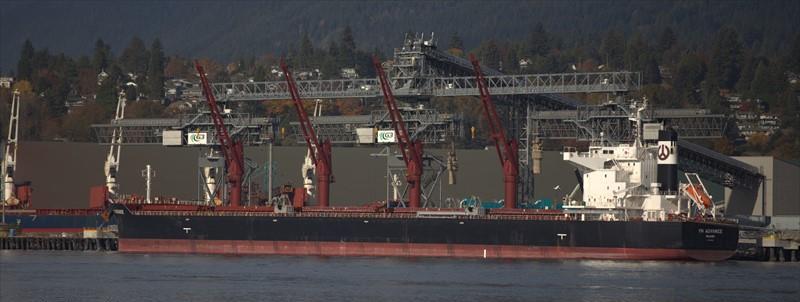 YM ADVANCE - Vesseljoin